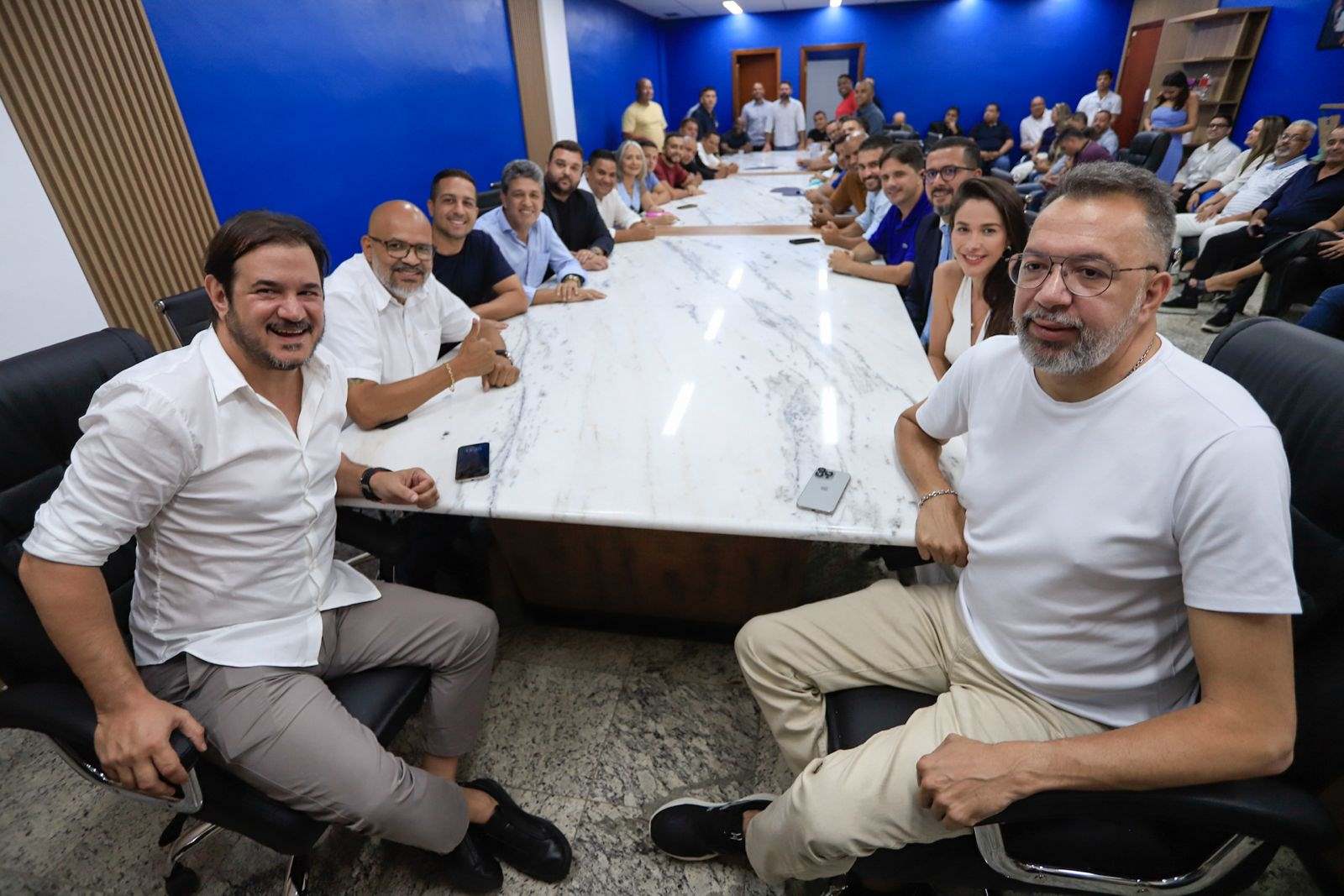 Marcio Canella, secretários e vereadores se reúnem com presidente do ...